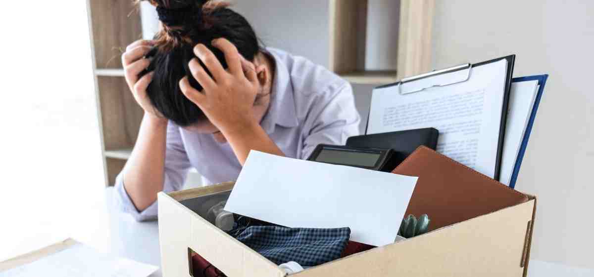 Prosedur Pemutusan Hubungan Kerja (PHK) Menurut UU | Blog Rey