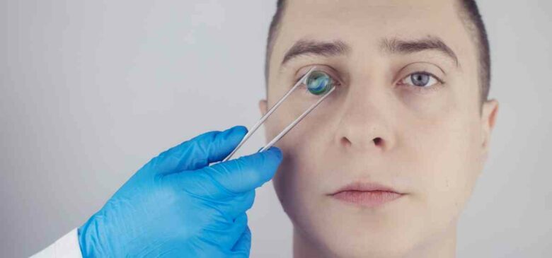 6 Ciri-Ciri Katarak dan Jenisnya, Haruskah di Operasi? | Blog Rey