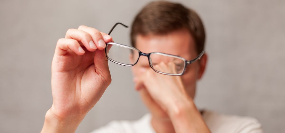 6 Ciri-Ciri Mata Minus dan Cara Mencegahnya! | Blog Rey