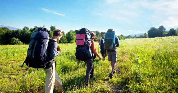 Wajib Dibawa! 6 Logistik Makanan untuk Mendaki Gunung | Blog Rey