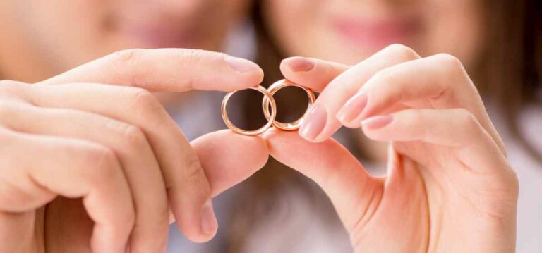 Sering Keliru! Ini 4 Perbedaan Tunangan dan Lamaran | Blog Rey