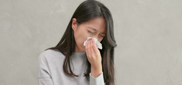 Batuk Angin: Ciri-Ciri, Penyebab, dan Cara Mengatasinya | Blog Rey