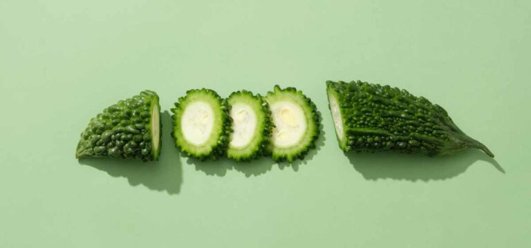 14 Manfaat Pare untuk Kesehatan dan Kandungan Nutrisinya | Blog Rey