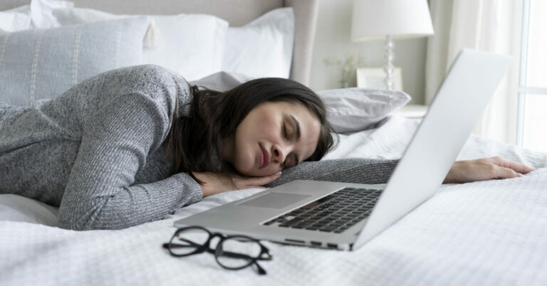 9 Penyebab Sering Mengantuk Berlebihan dan Tipsnya | Blog Rey